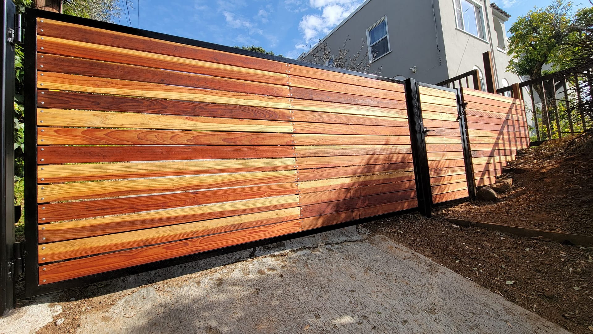 Gallery - THE EXPERT GATE COMPANY