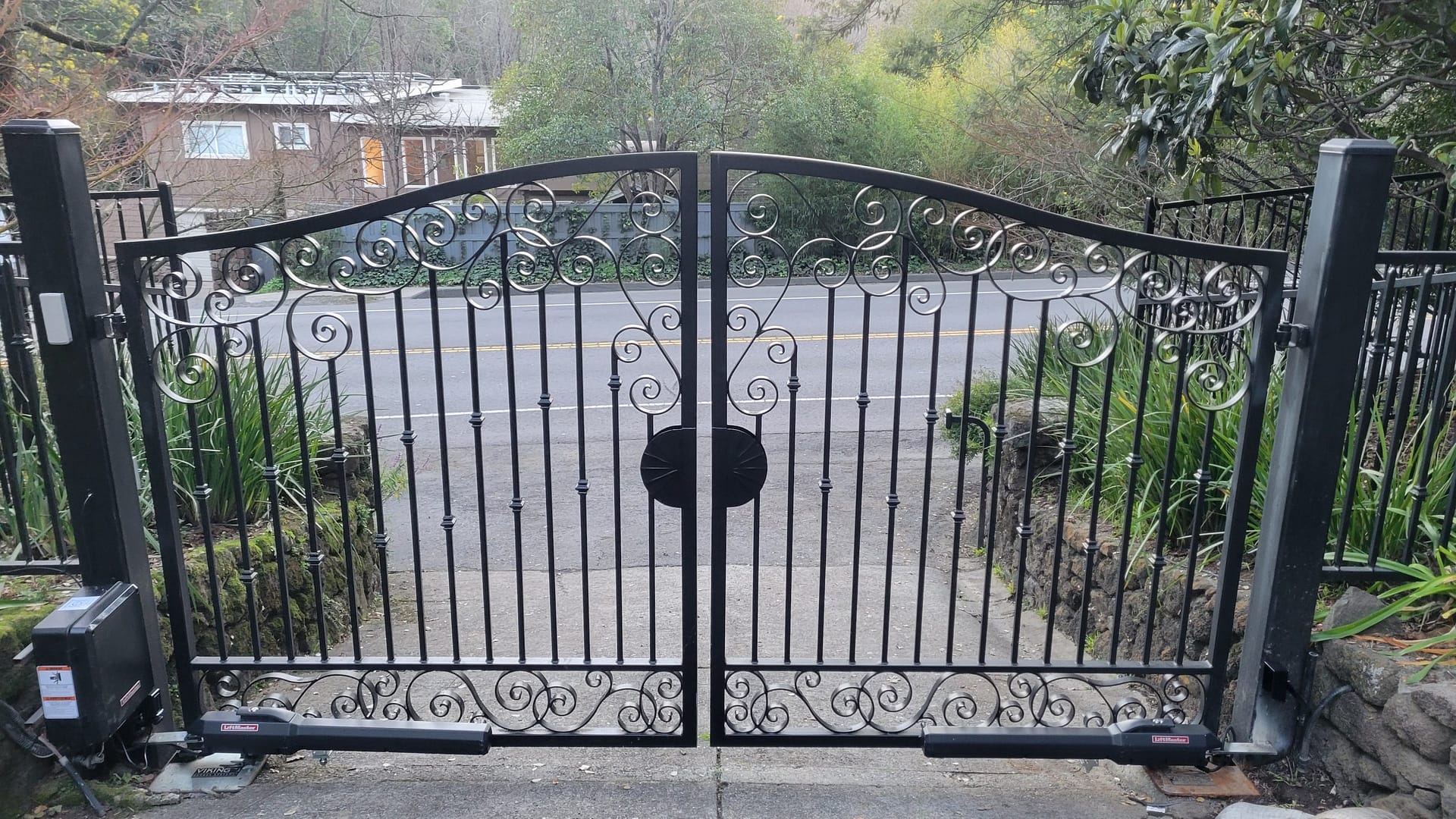 Gallery - THE EXPERT GATE COMPANY